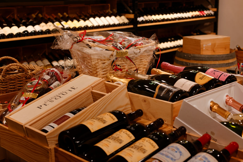 Nos enseignes | VINUM | Vins et Spiritueux